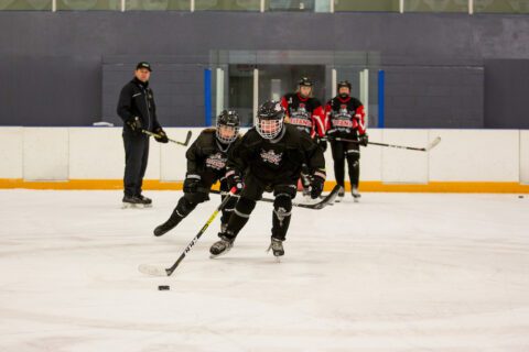 Hockey - Tanbridge Academy | Top K-9 Private School in Calgary Area